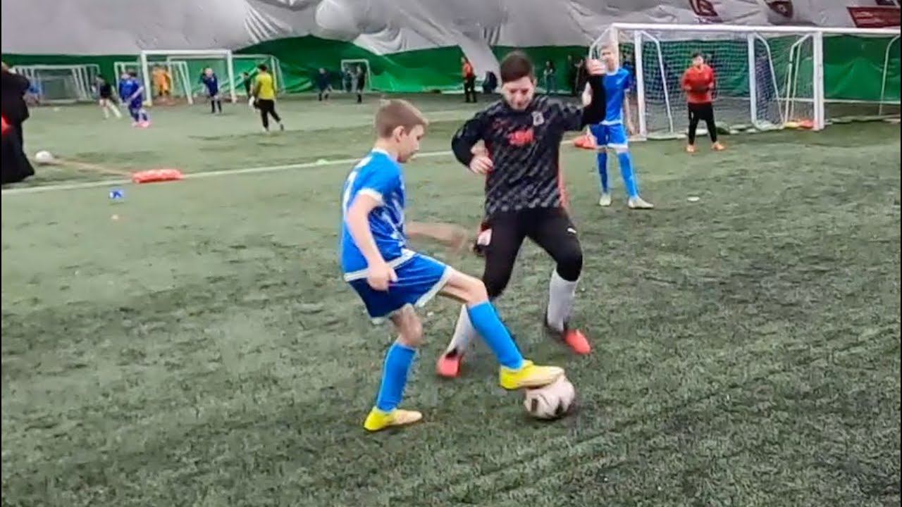 Как он потащил?! Вратарь-струна.