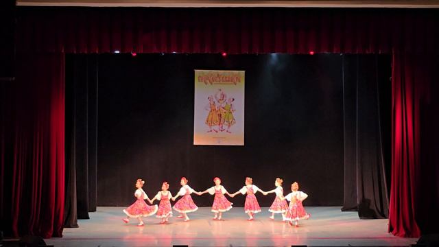 2024.05.12. Отчетный концерт. 2.14. Под частушечку.mp4