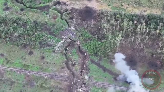 Штурм РОП ВСУ в районе Красногоровки при поддержке FPV дронов/Storming of the AFU position