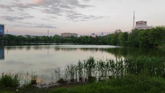 2023.05.03. Природа и Город. Весна, Май. Закат на Покровском озере в Краснодаре