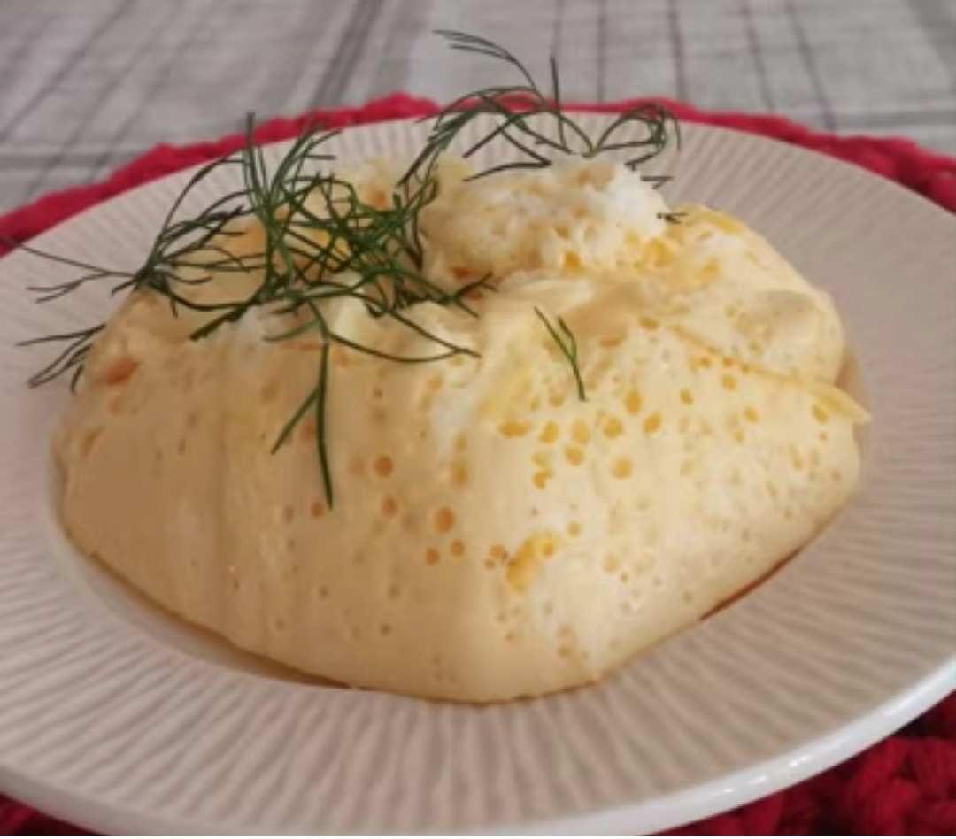 Очень пышный омлет на водяной бане