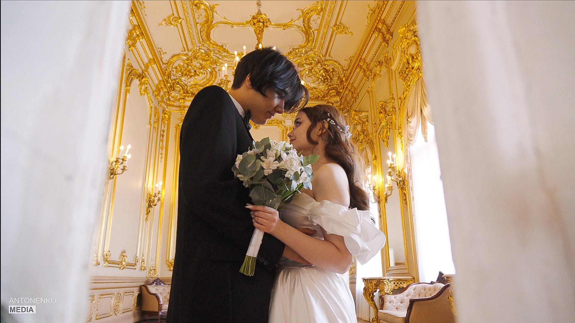 Регистрация во Дворце бракосочетания №1. Съемка видео в ЗАГСе Санкт-Петербурга