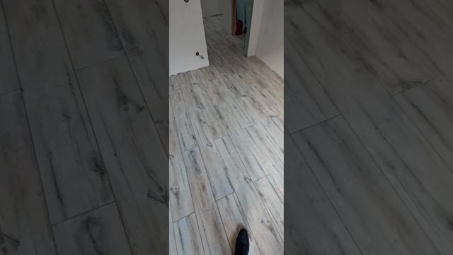 Ремонт на Малоярославской. Калининград. Часть 11. Полы из керамогранита.