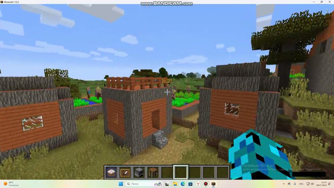 Играю в майнкрафт поднимаю деревню с нуля приятного просмотра