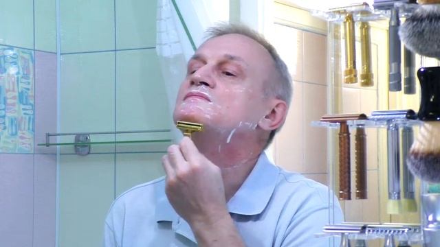 Valet AutoStrop Model C SE Safety Razor, Semogue 610