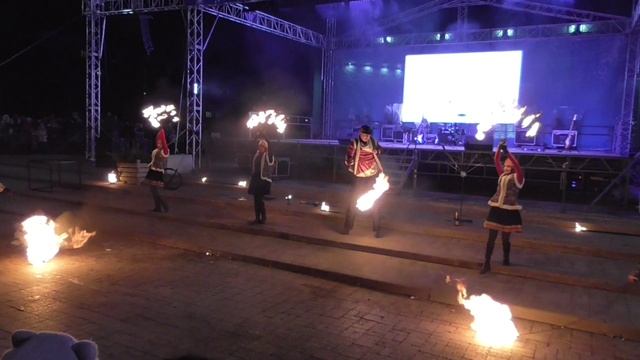 г.Орёл - 07.01.2020г.- Файер - шоу Арт - студии ''ИЛЛЮЗИОН'' (Самопал)