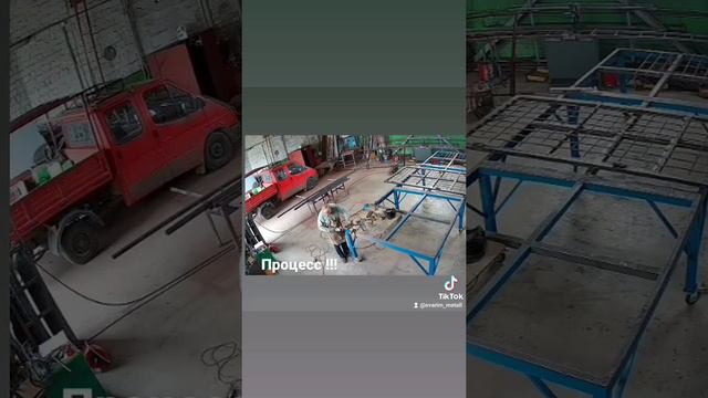 Володя начищает швы I Работа I