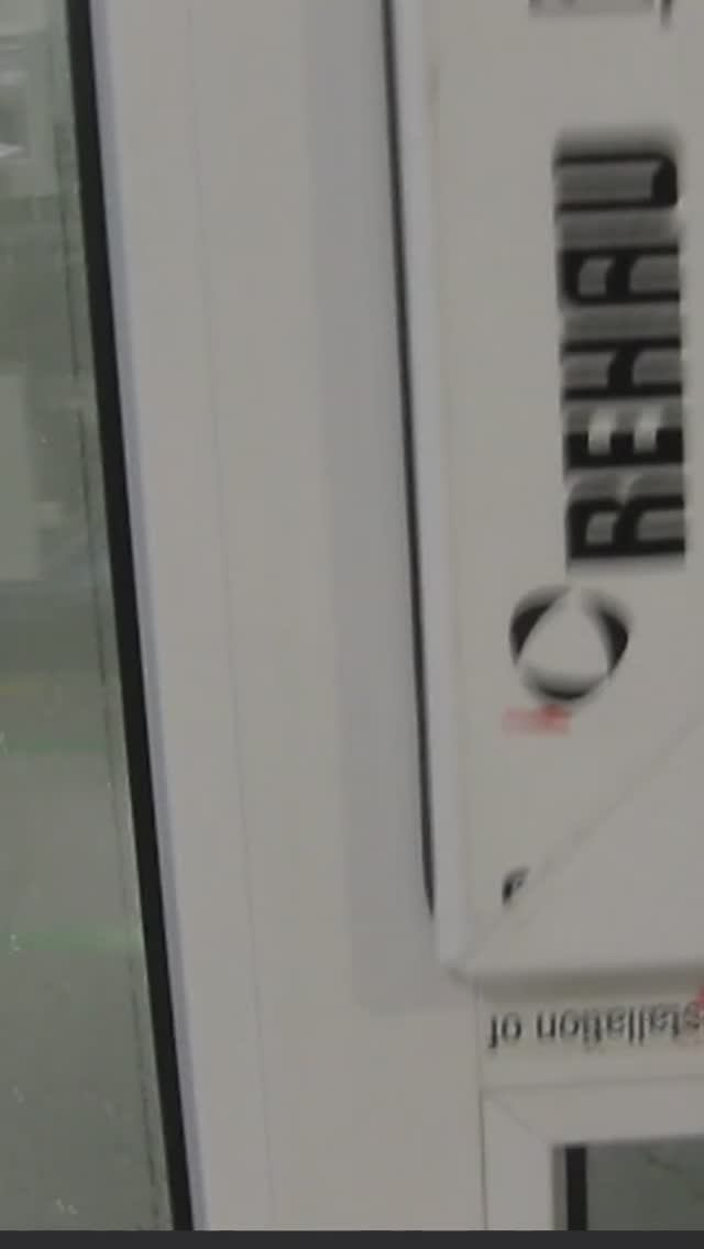 Проверка качества сборки окон. Пластиковое окно РЕХАУ Grazio выдержало нагрузку в 1200Па.  #рехау