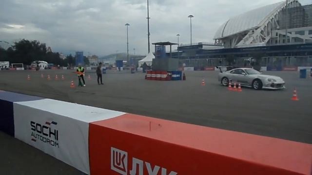 F1 2019 Russia GP  Тренировки перед дрифт-шоу на СочиАвтодром 26.09.2019