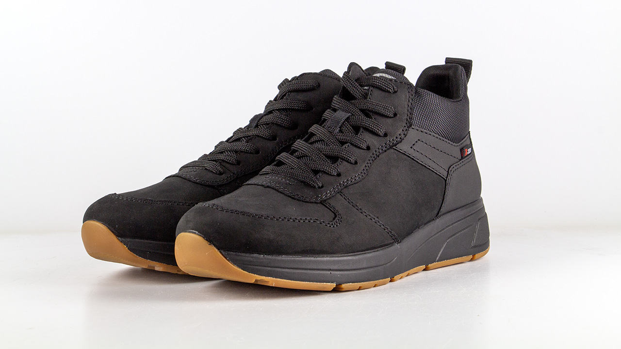 Кроссовки Rieker Revolution мужские черные 07060-00