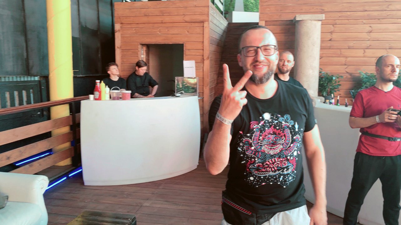 Mystic Sound Party (Mystic Day) part 10, Astronaut Ape - "Anjuna Beach» (no released track)