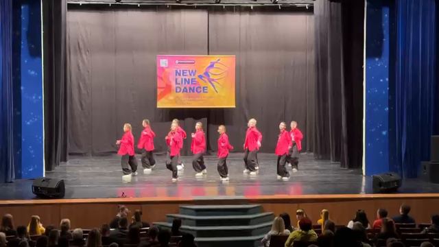 танец "Девчачий хип-хоп" от ансамбля Mix-dance