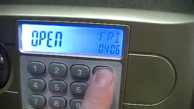 Перекодировка электоронного замка серии ALD (360p)