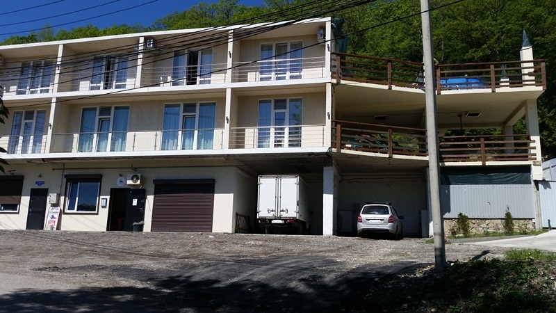 Где лучше отдыхать в Новомихайловском.Жилье в Новомихайловском посуточно.«Парковая, 20» ГОСТЕВОЙ ДОМ