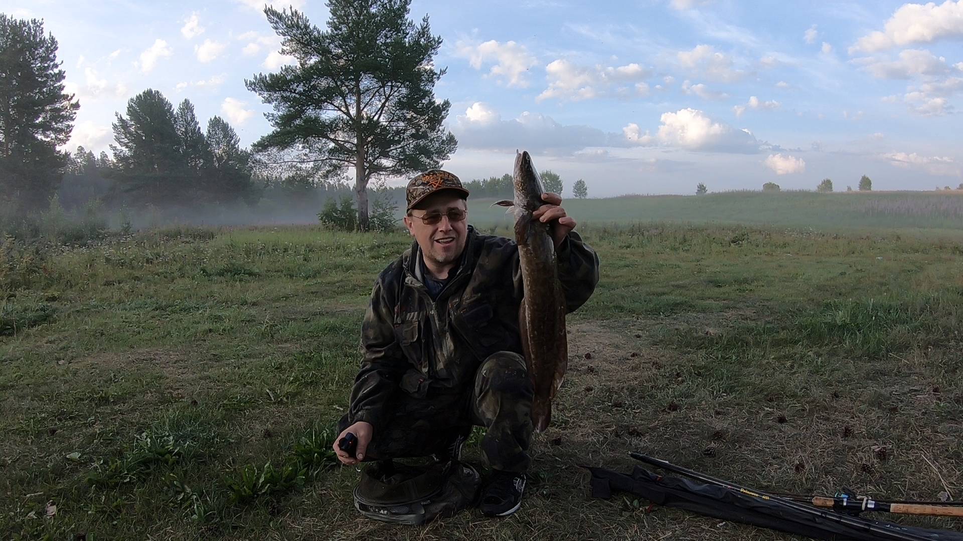 Рыбалка на реке Тура. Поймал налима на фидер.