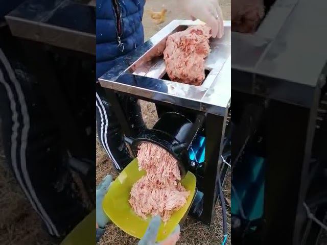 Промышленная мясорубка модель 52 черная костедробилка измельчитель шредер