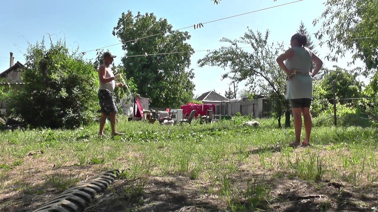 Стройка пока отменяется. Каркасный бассейн Intex 4,50x2,20. Установка 1 серия.