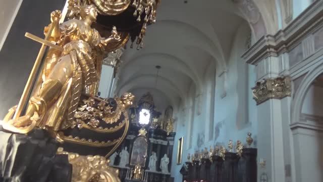 Григорианские песнопения