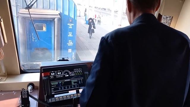 Действия_машиниста_перед_поездкой_с_системами_БОРТ_и_УСАВП_на_ТЭП33А_ТЭ33А