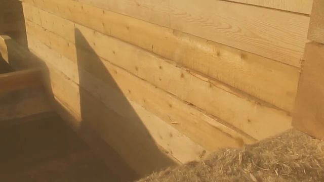 Строительство дома. Фундамент и сруб [QWZG8NQ-rdo].mp4