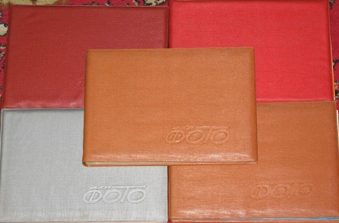 ЛОТ ПРОДАН. Пять альбомов болельщика фаната сборной СССР по хоккею - 15 000 руб.