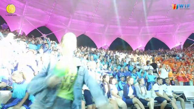 Я В ВОЖАТЫЕ ПОЙДУ, ПУСТЬ МЕНЯ НАУЧАТ