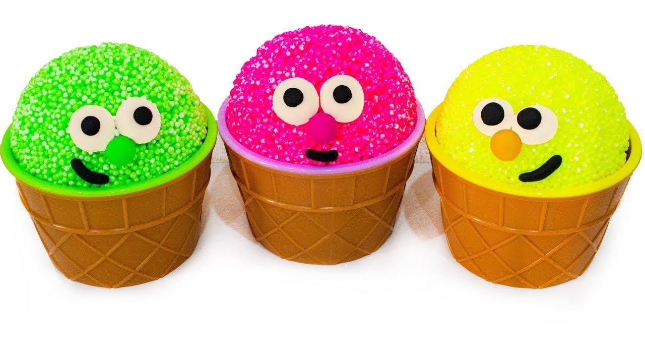 Сюрпризы из Шарикового Пластилина - Учим Цвета и Ищем игрушки из мультиков