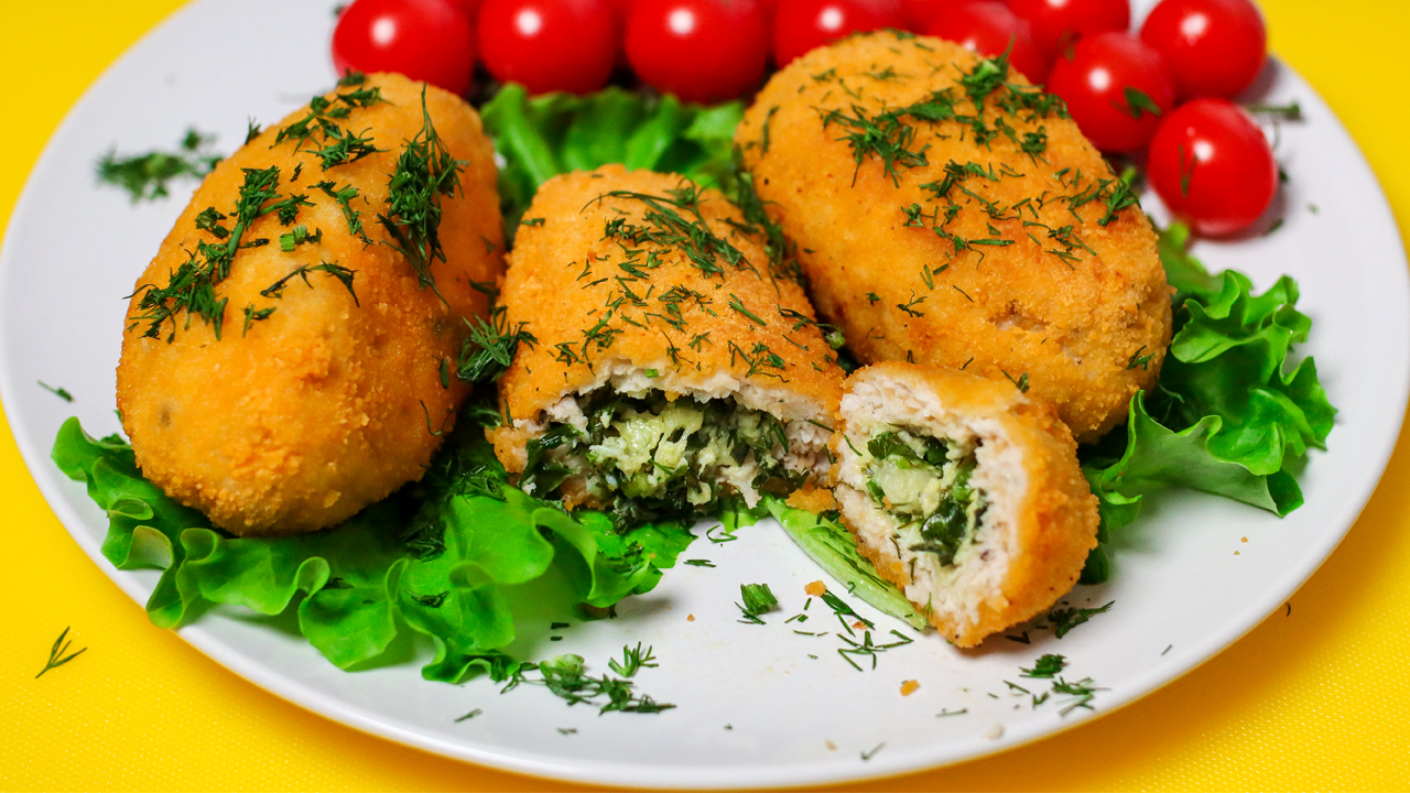 Котлеты "Птичье молоко". Куриные котлеты с сыром, яйцами и сливочным маслом. Котлеты с начинкой.