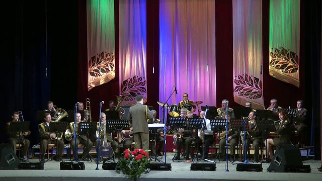 2011.03.25 - High Maintenance. Военный оркестр п/у А. Корнилова