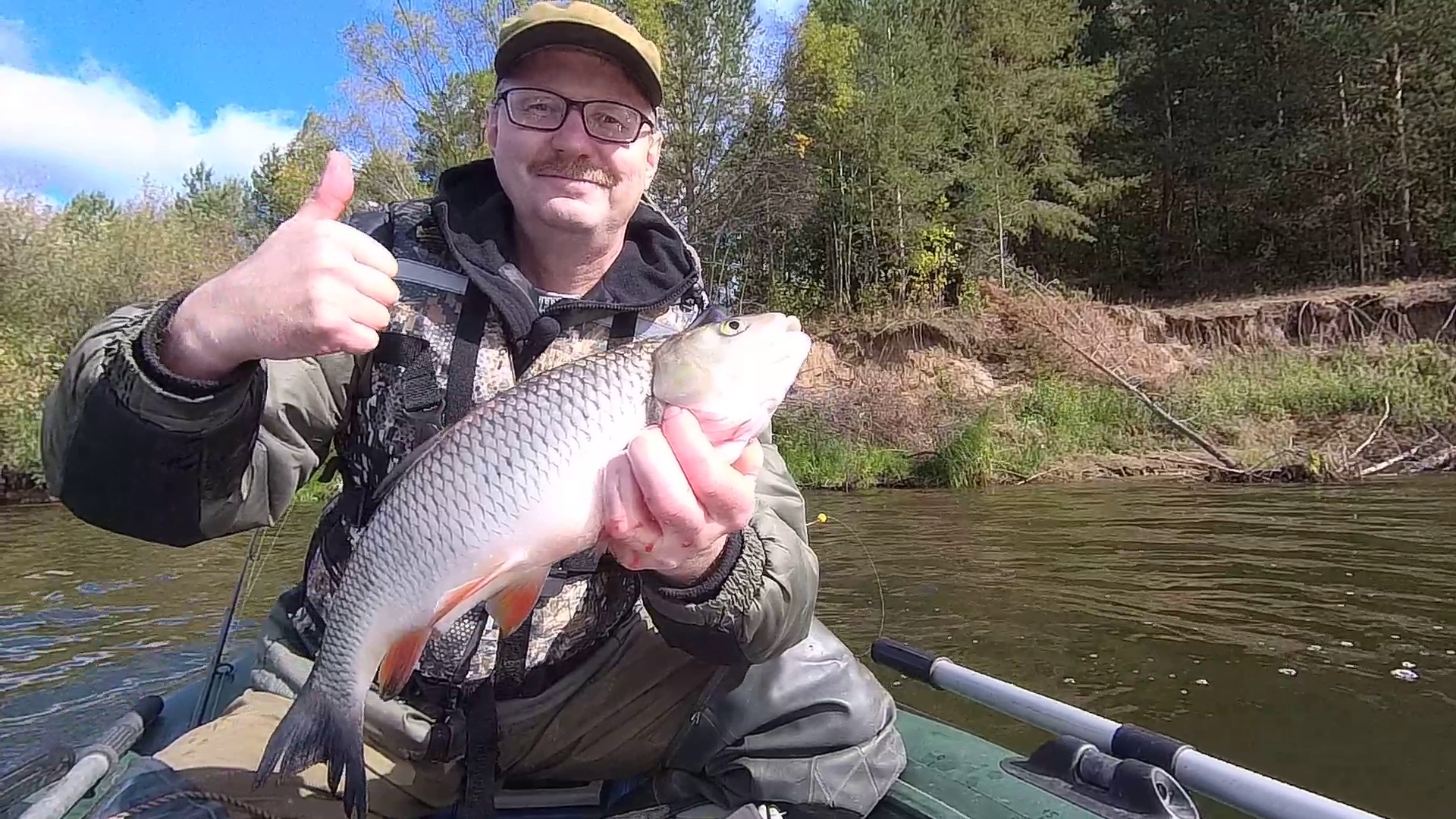Рыбалка в сентябре на кольцо в черте г.Слободского.