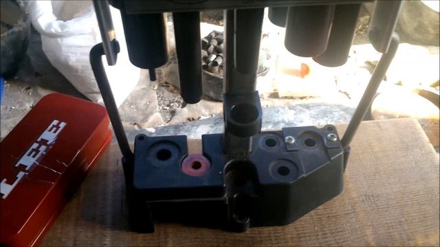 Пресс-станок Lee load all 2 12кал.mp4