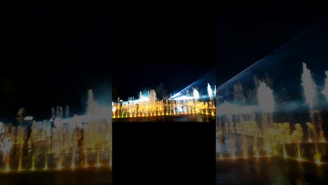 Музыкальный фонтан в Биржевом сквере Калининград #отдыхвкалининграде  #поездкавкалининград
