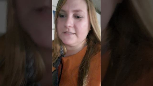 Забрала из оптики свои первые очки. Почему я выбрала именно их? Показываю модели, которые выбрали по