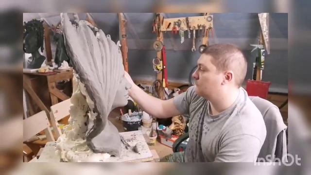 Работа над скульптурой девушки. Процесс лепки.