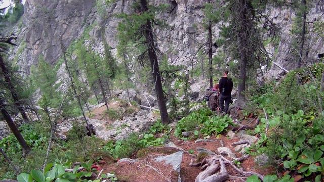 Тропа к Муехтинскому водопаду