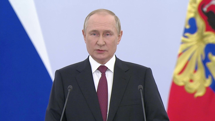 Россия не допустит навязывать детям извращения - Россия 24