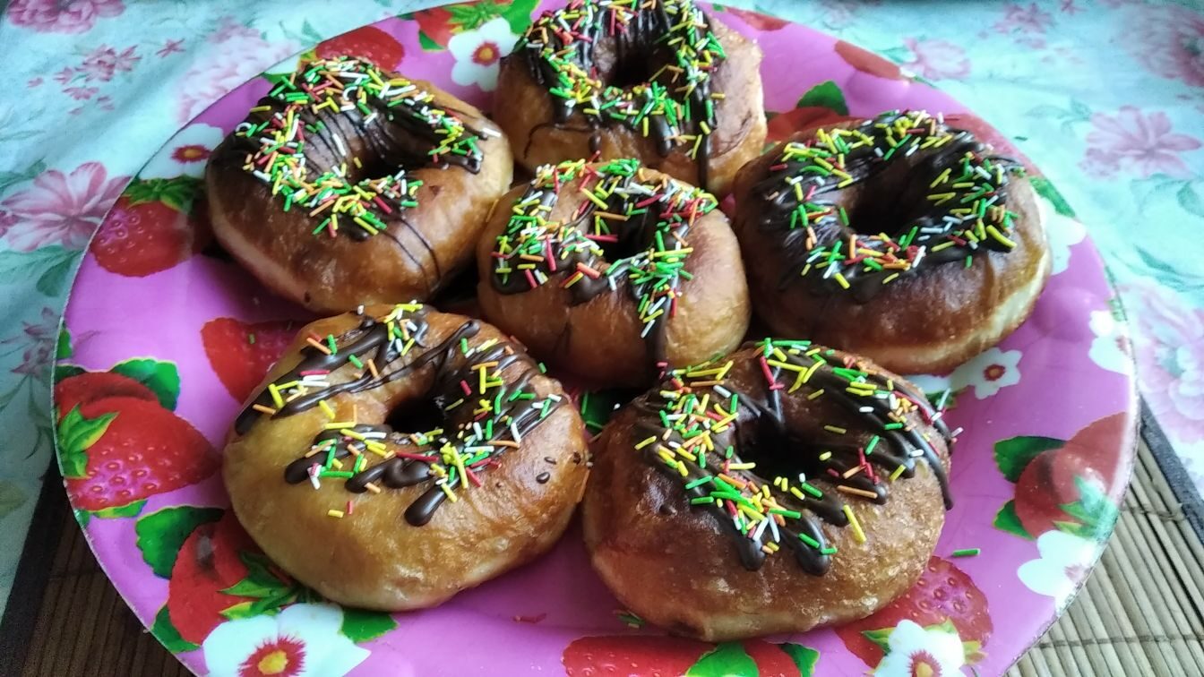 Пончики, как пух. Такие пончики просят готовить каждый день. Рецепты домашней кухни.