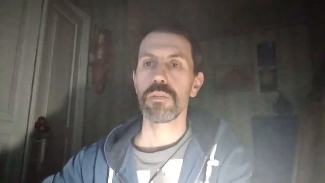 Александр Товберг. Знакомство с автором.  Донецкие поэты читают свои стихи.mp4