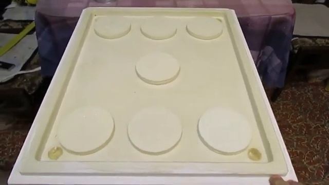 холстик и пленка ушли в прошлое на моей пасеке, полностью перевел все ульи на потолочины