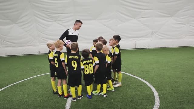 Футбольный клуб "FC STRELA"