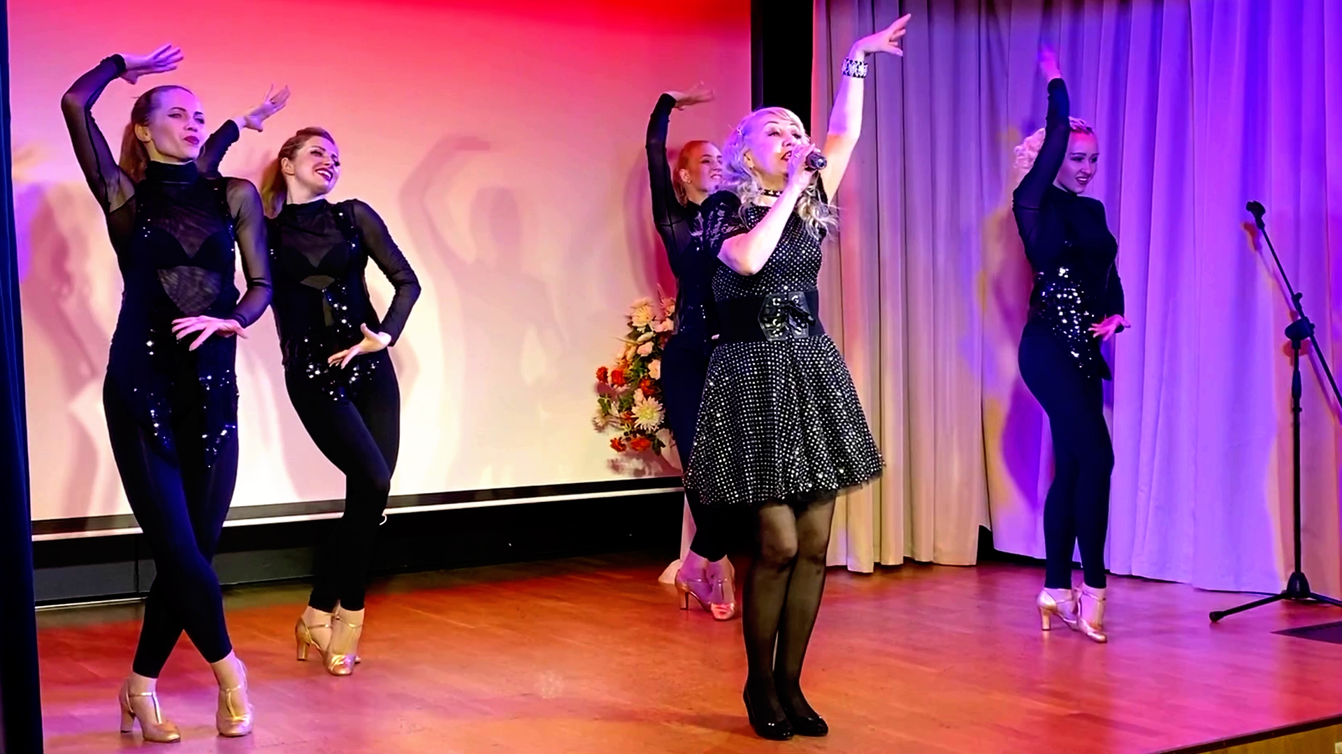 Inessa - Сон мой (Live в КДЦ Московский)