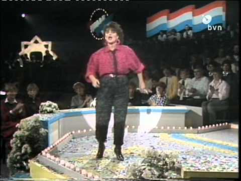 Sandy - 05.Lipstick Op Je T-Shirt (1984)