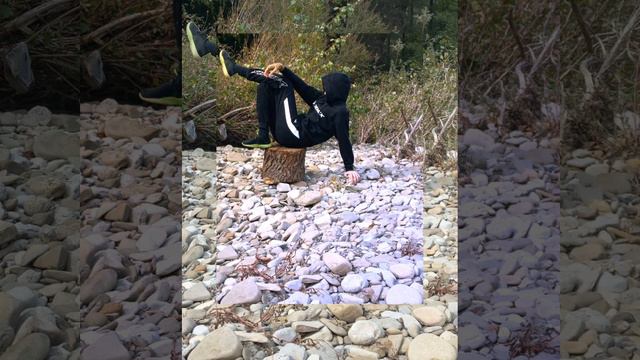 Трек. Astronaut In The Ocean – Masked Wolf (Remix)