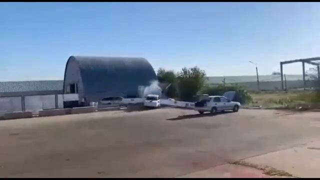 Летающий жигуль