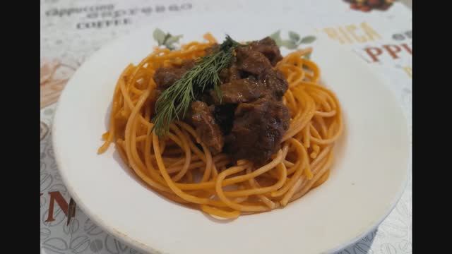 Говядина с паприкой и луком