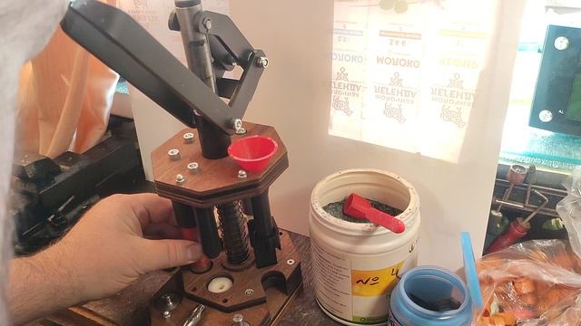 Пресс Сварог. Снаряжаем картечь