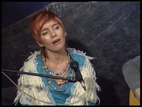 Спит осенью парк. Поют Игорь и Марина САРКИСОВЫ