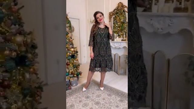 новинка мода платье костюмы музыка природа лето Новый год красивая девушка грация