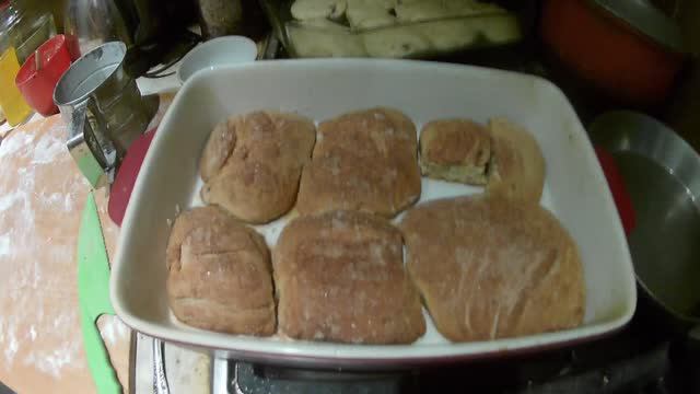 Сдобные булочки с изюмом печём сами в Хлебопечке CENTEK CT 1415 и в жарочном шкафу CENTEK !