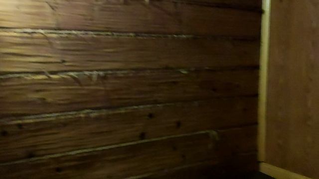 Пошли в баню возле дома сауна, баня